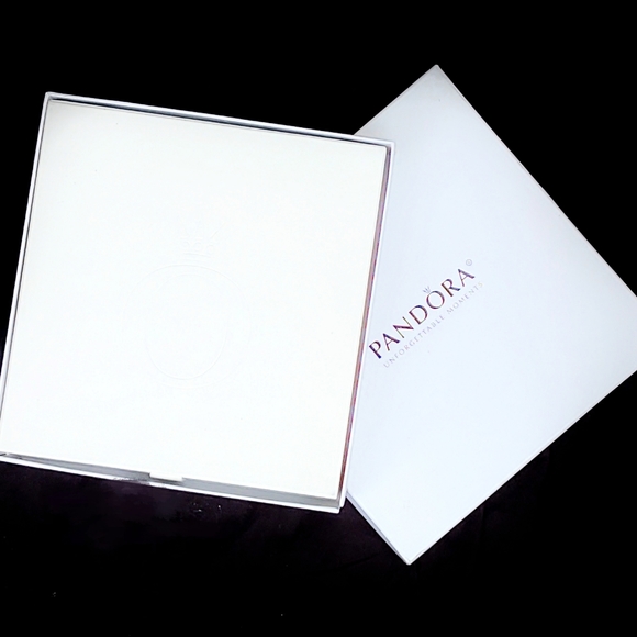 Pandora | Jewelry | Pandora Large Leather Jewelry Carrier New In Box ...